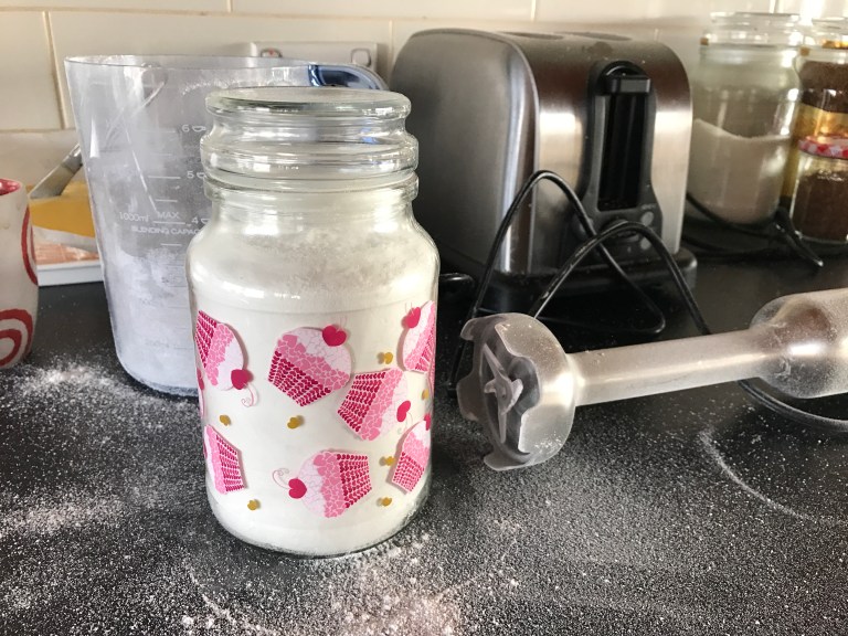 Plastic Free Icing Sugar And The Perfect Packaging To Store It In ...